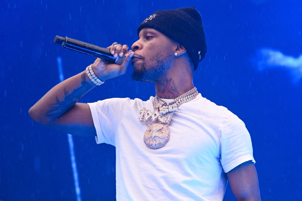 Toosii Defends The LGBTQIA+ Community In New IG Story