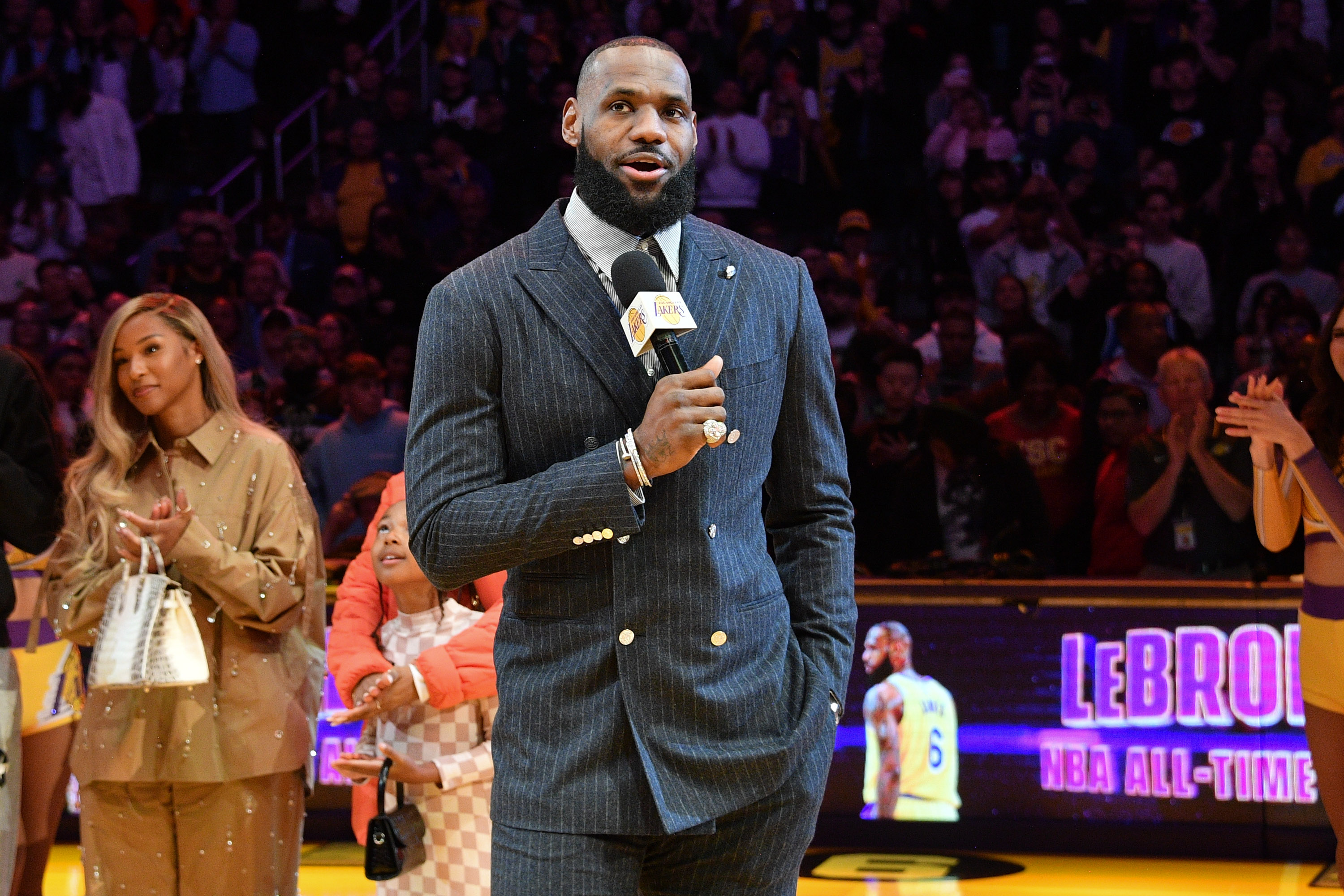 LeBron James Hit With Wave Of Boos At Super Bowl