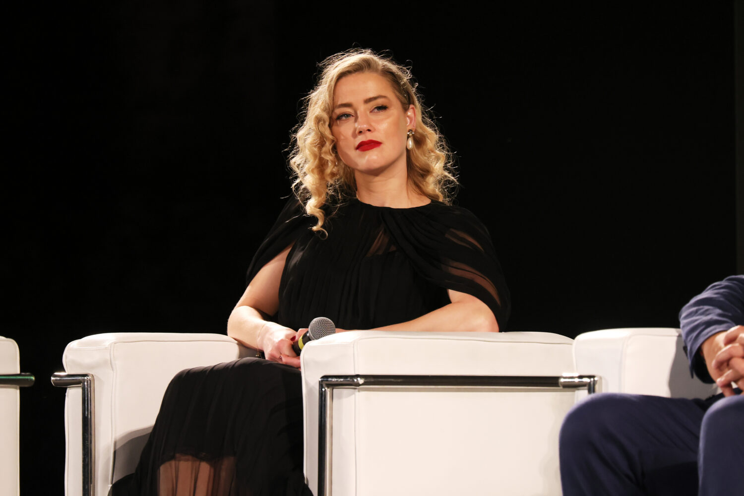 Amber Heard Makes 1st Public Appearance Since Johnny Depp Trial