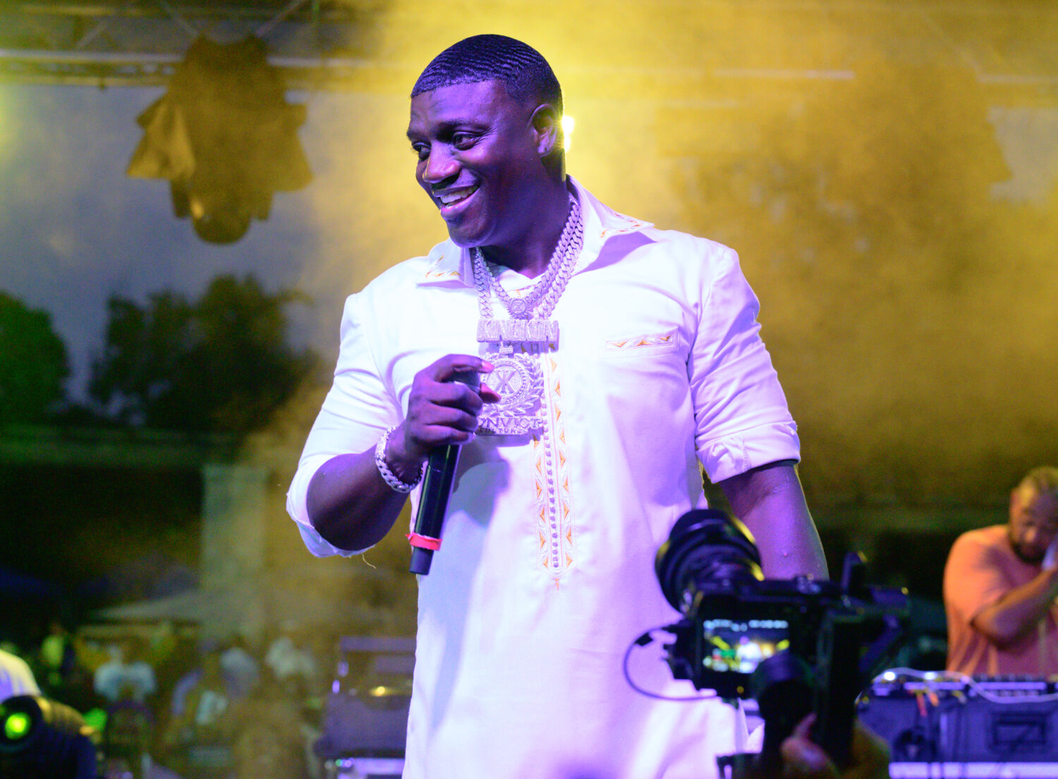 Artists Like Akon: Sean Kingston, T-Pain, Ne-Yo, Jason Derulo & More