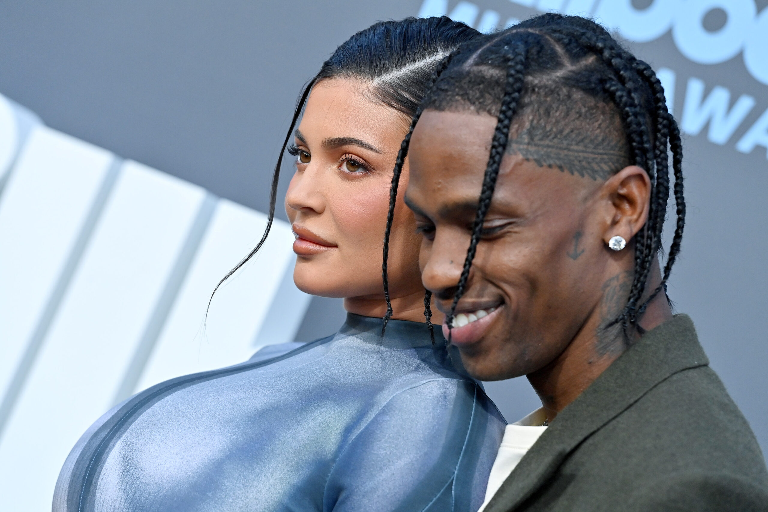 Travis Scott, Tristan Thompson, & The Kardashians Attend Pre-K ...