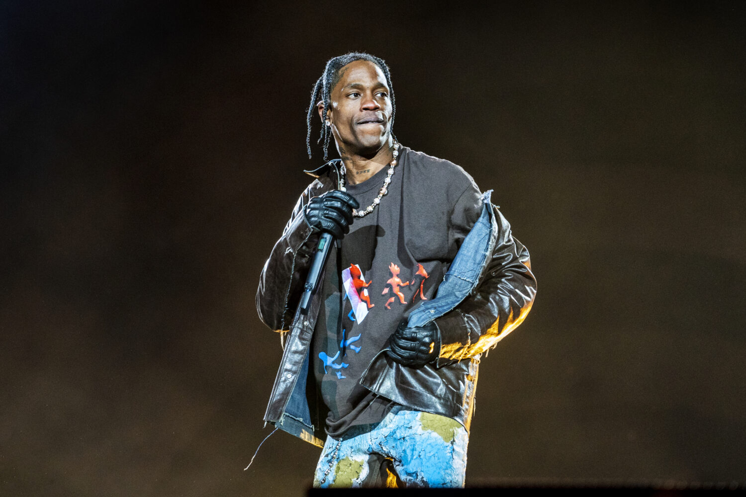 Travis Scott Announces "Utopia" Event At Pyramids Of Giza