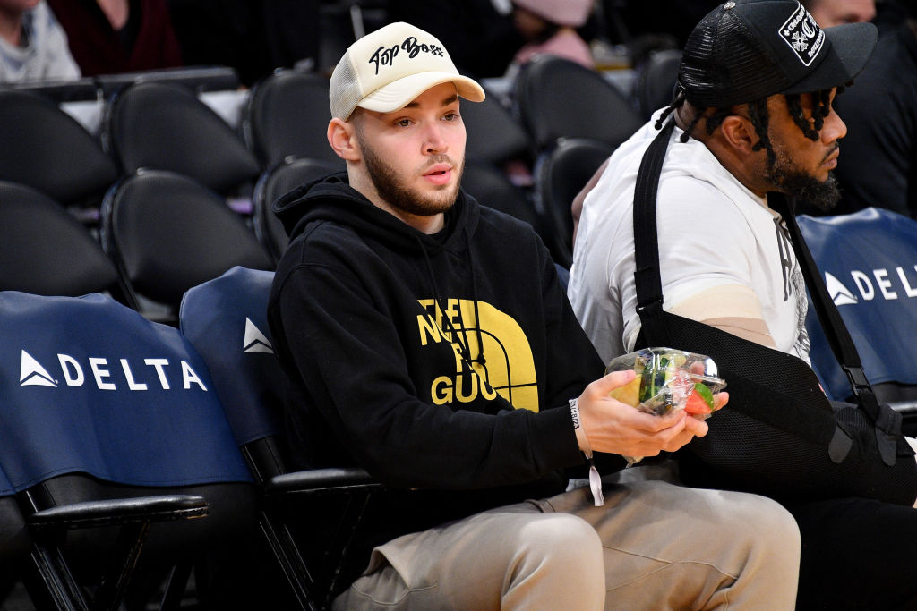 FouseyTube Reveals Text Messages With Adin Ross' Sister