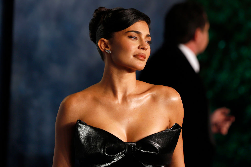 Kylie Jenner Celebrates Her 26th Birthday With Gorgeous Beach Photos On ... Kylie Jenner Celebrates Her 26th Birthday With Gorgeous Beach Photos On ...