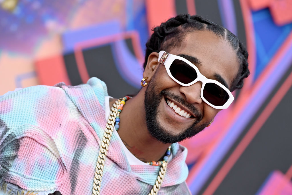 Omarion Dances With His Son In Adorable New Clip