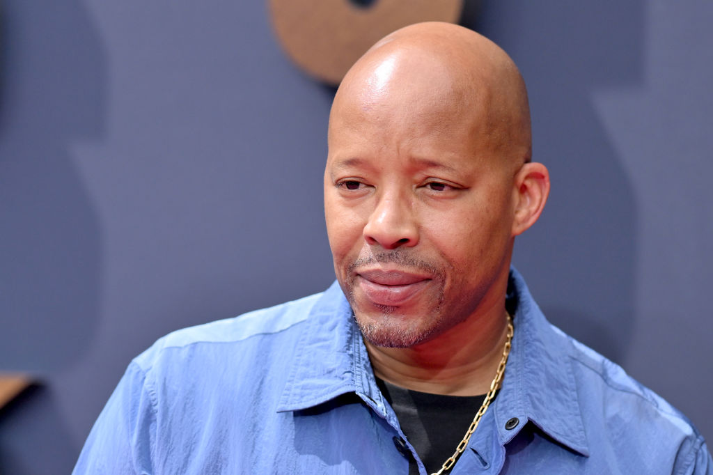 Warren G Recalls Running From Suge Knight On "Drink Champs"