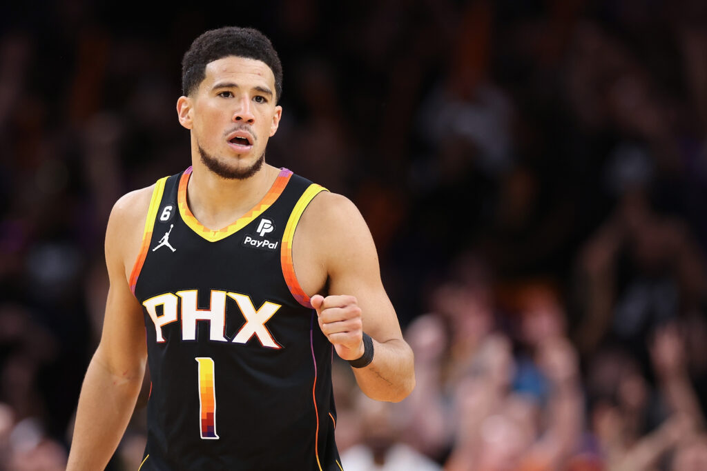 Devin Booker Surrounded By Bikini-Clad Women In New Yacht Photos