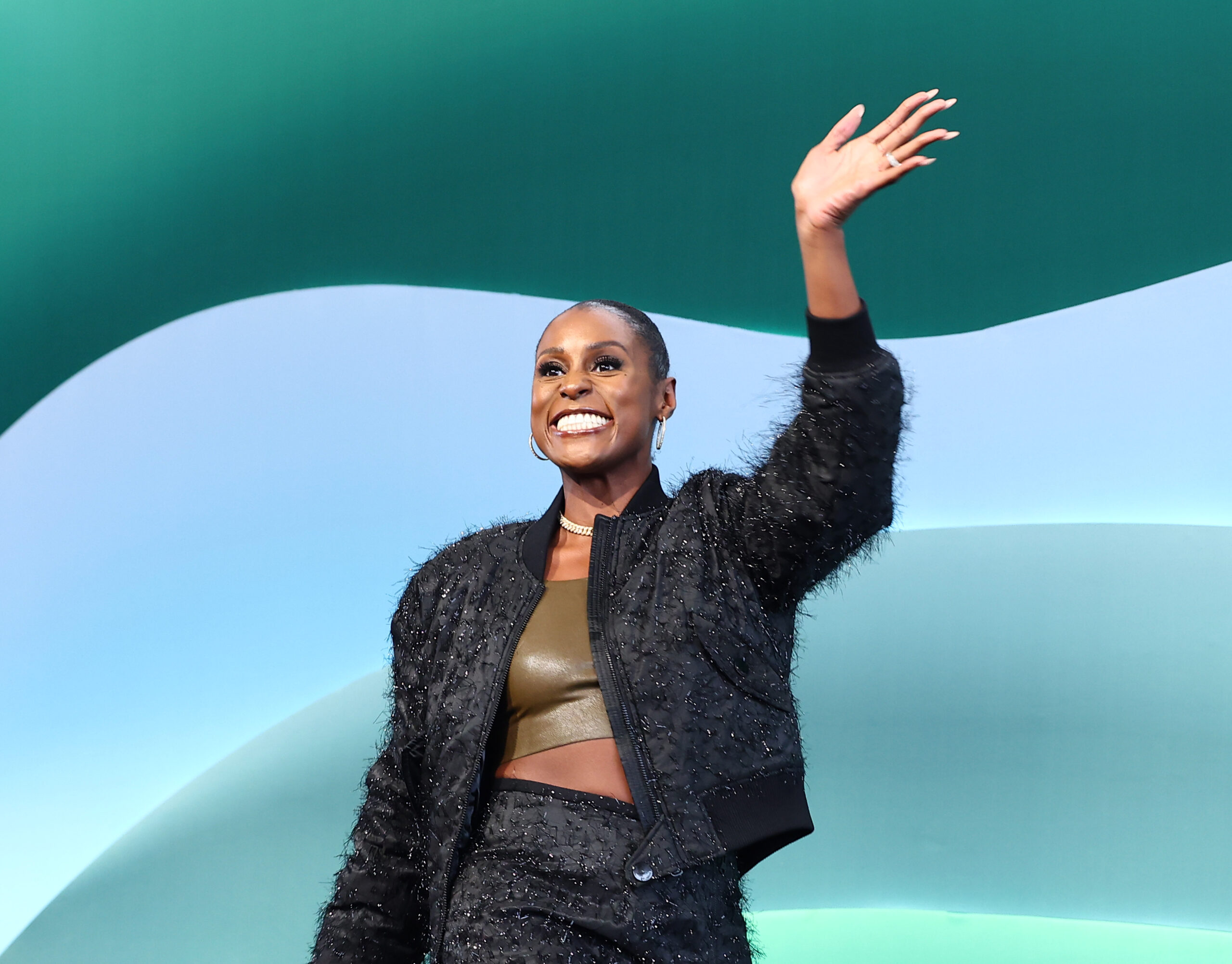 Issa Rae Fans Come To Her Defense After Awkward Name Mispronunciation