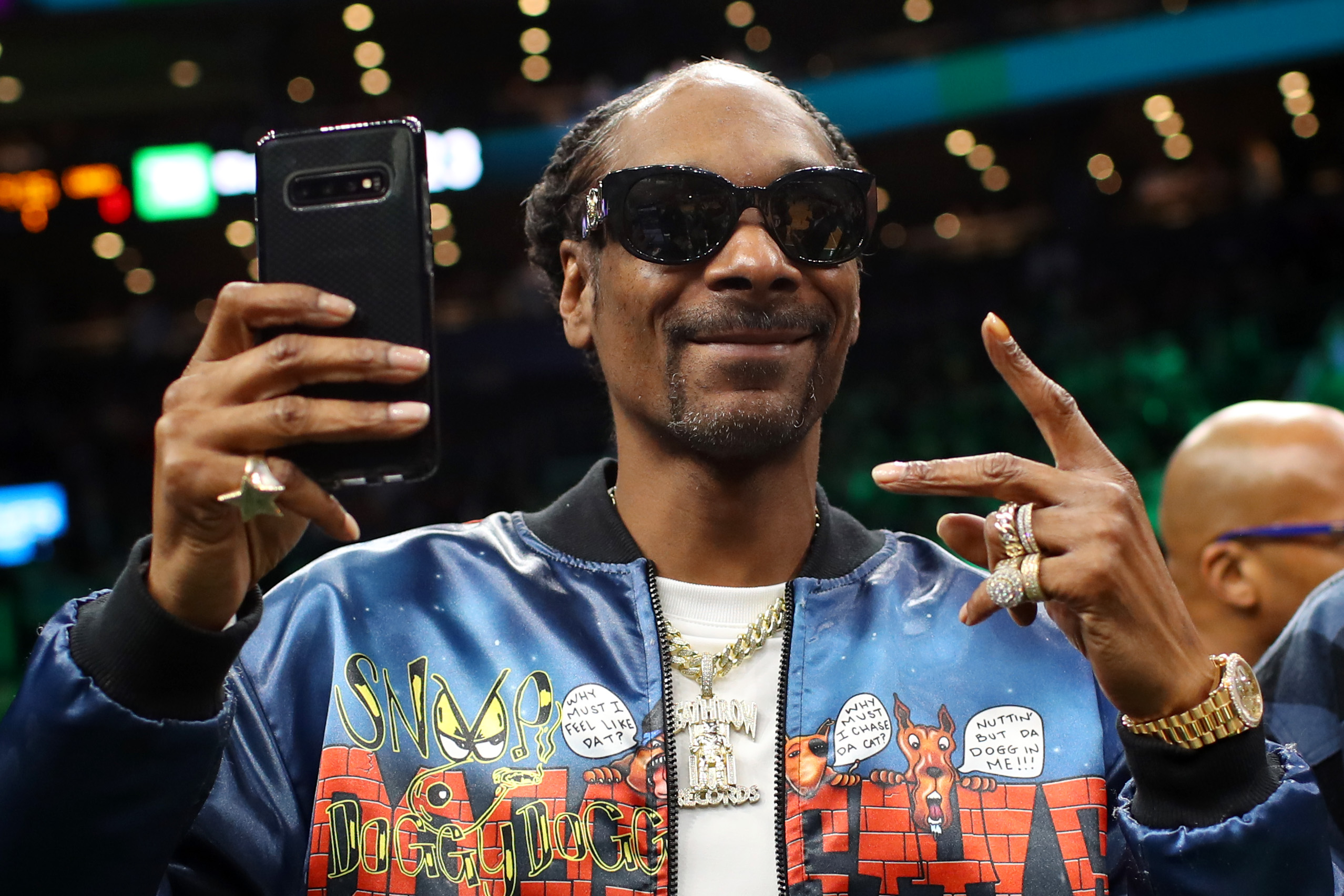 Snoop Dogg Reveals He Is Behind NFT Influencer Twitter Account