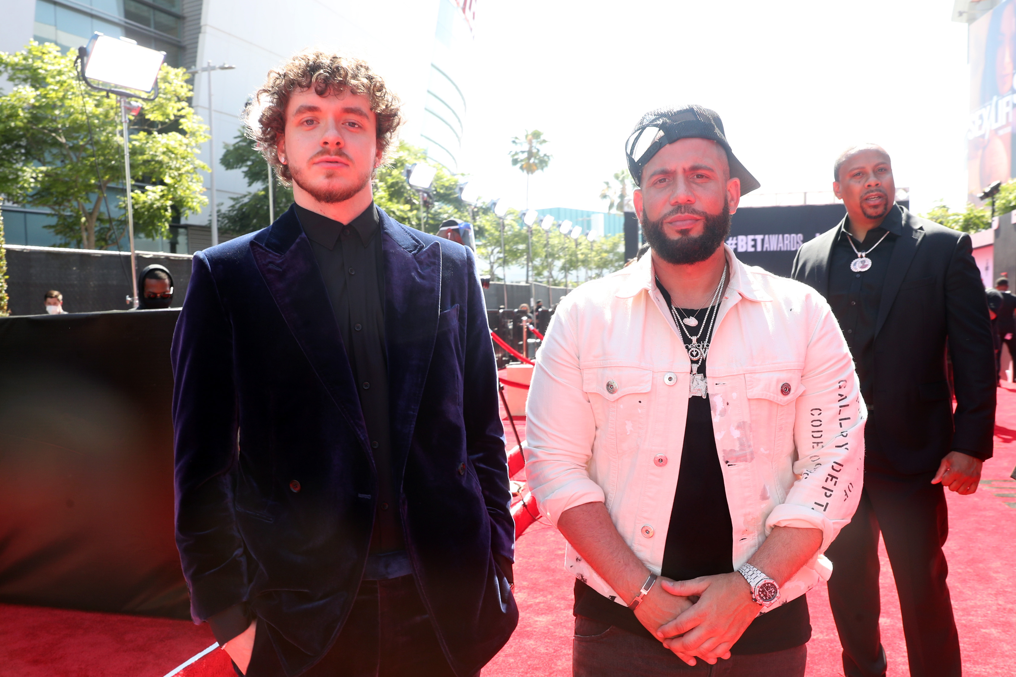 DJ Drama Denies Replacing Lil Uzi Vert With Jack Harlow DJ Drama Denies Replacing Lil Uzi Vert With Jack Harlow