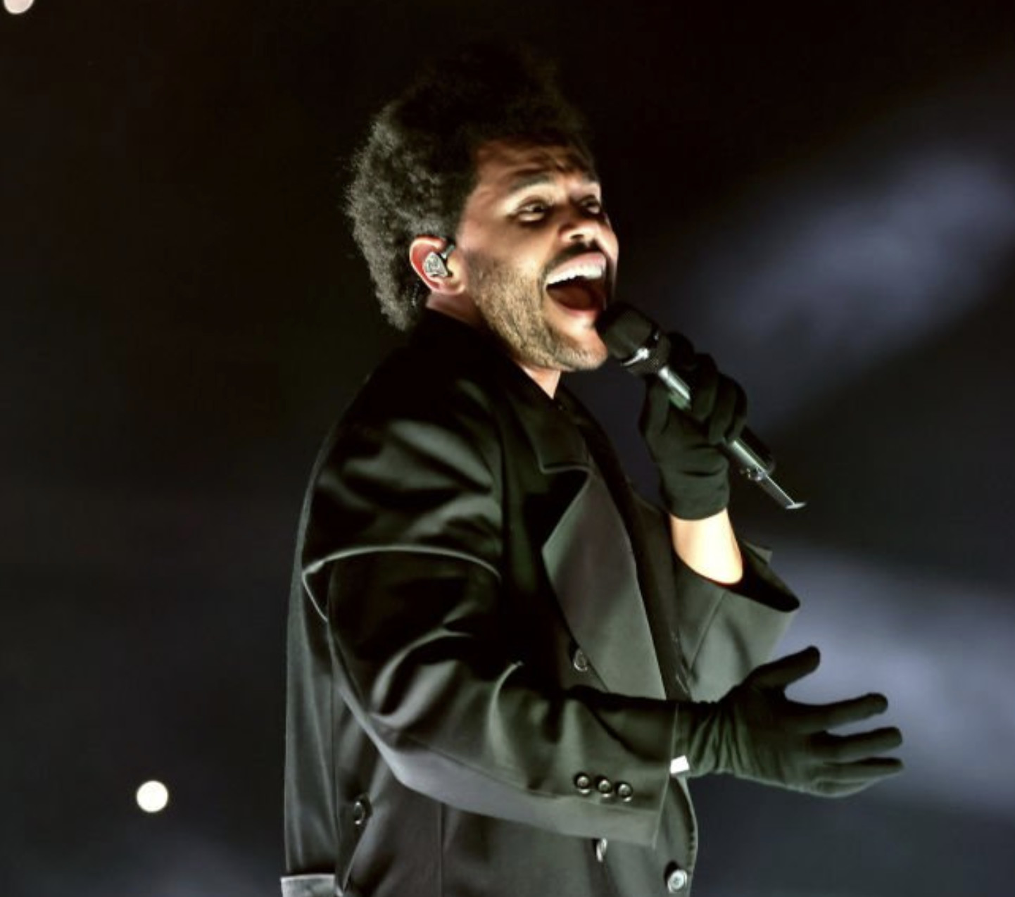 The Weeknd Resumes Tour With Doc's Approval, Prepares For Toronto Show