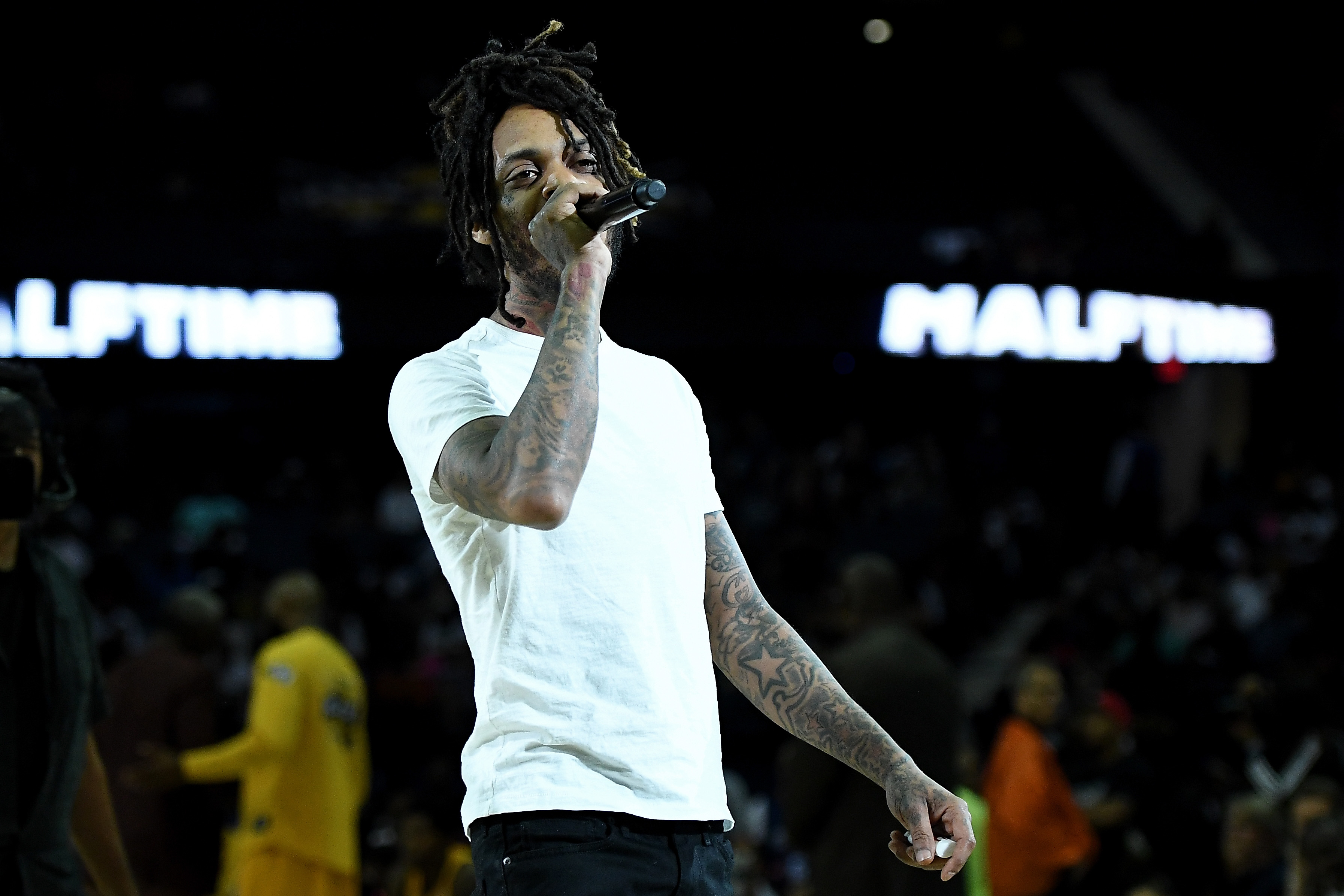 Valee Teases New Project Dropping At Midnight On Instagram