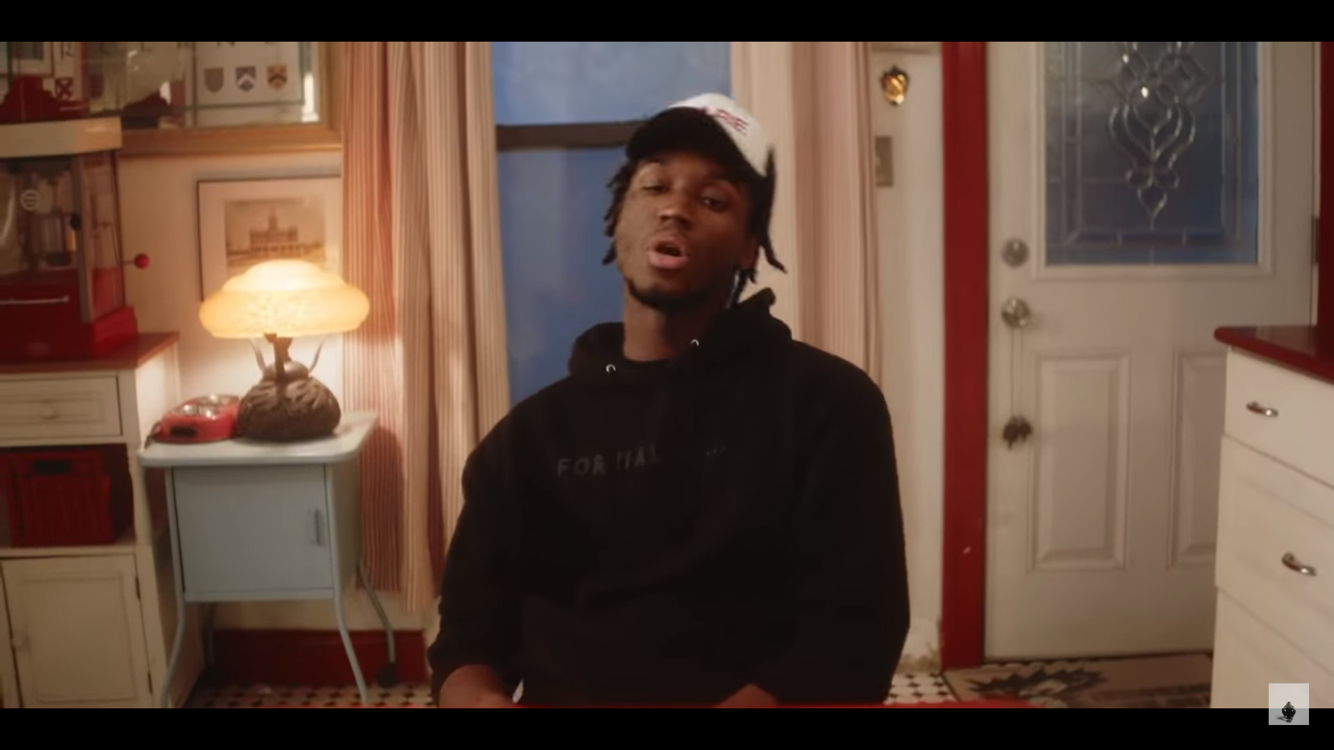 Saba Highlights Family Love In "Sirens" Music Video
