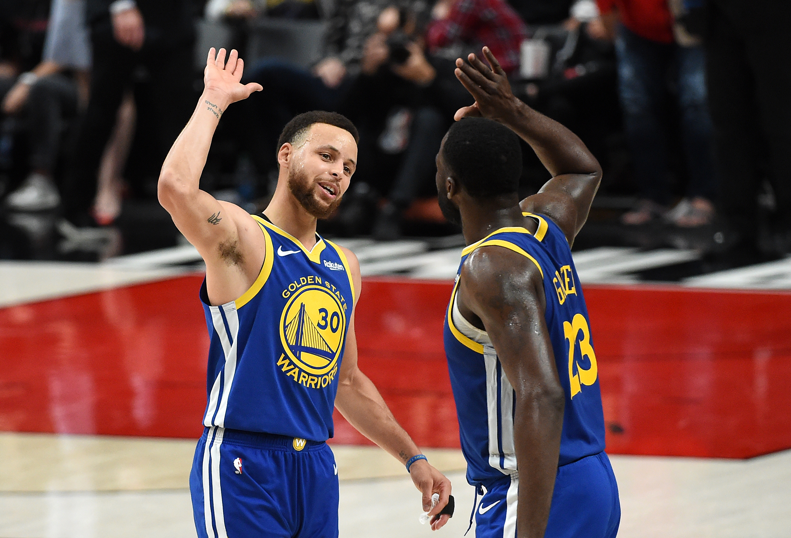 Steph Curry Breaks His Silence On Draymond Green Extension: Watch