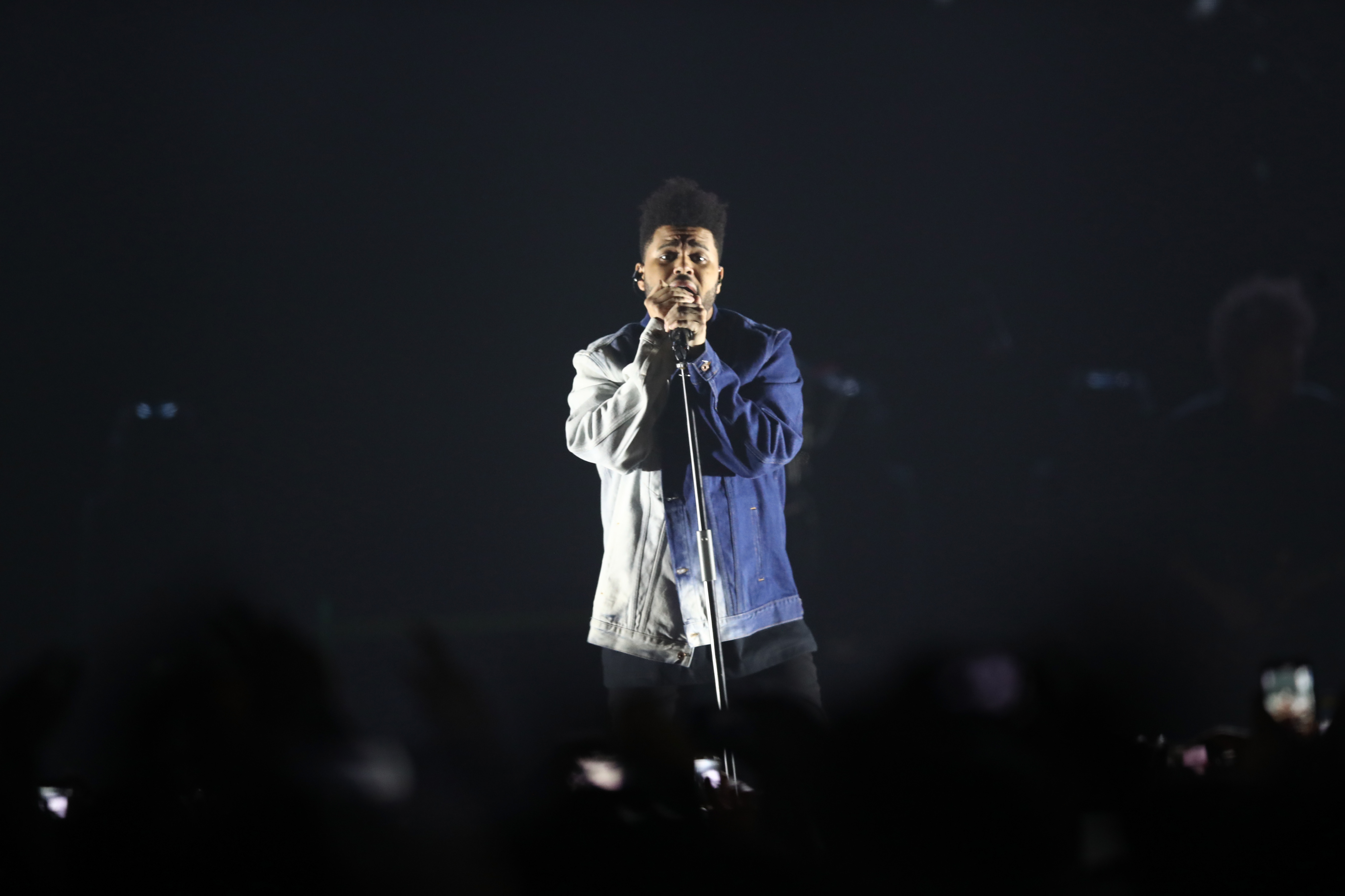 The Weeknd Nearly Hit With Falling Stage Equipment While Performing