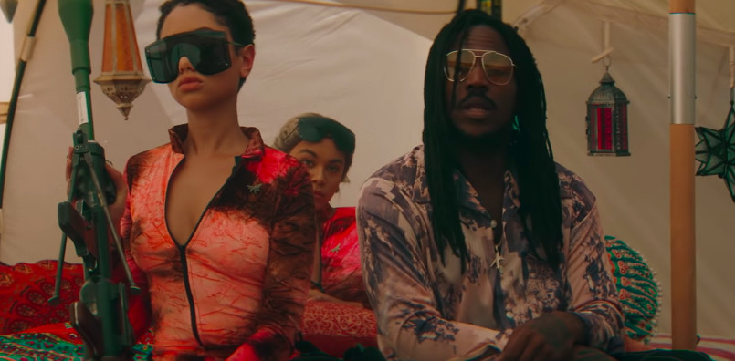 SiR & Zacari Plot Against Each Other In "Mood" Visual