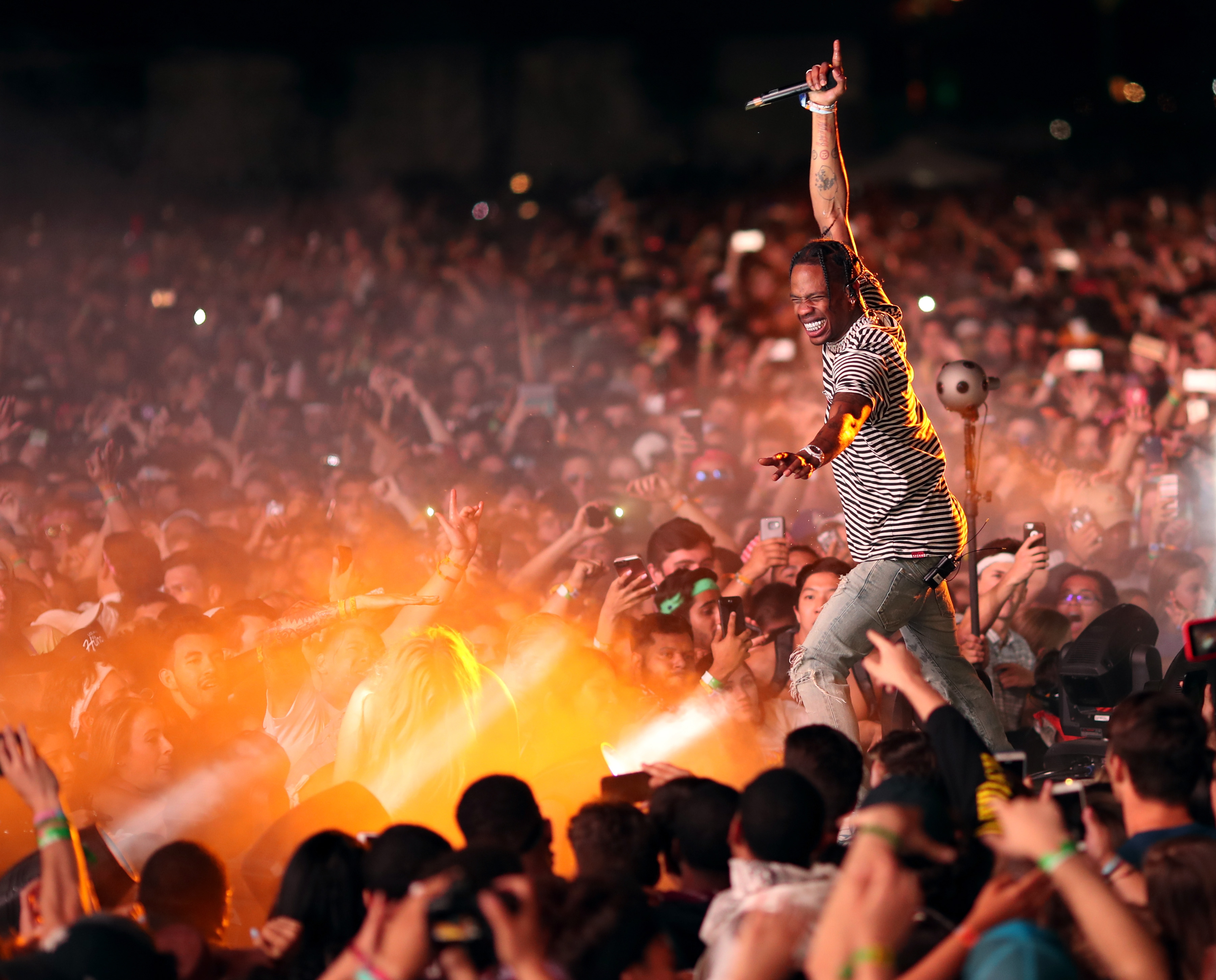 Travis Scott Announces "Astroworld" Fest Lineup: Lil Wayne, Post Malone ...