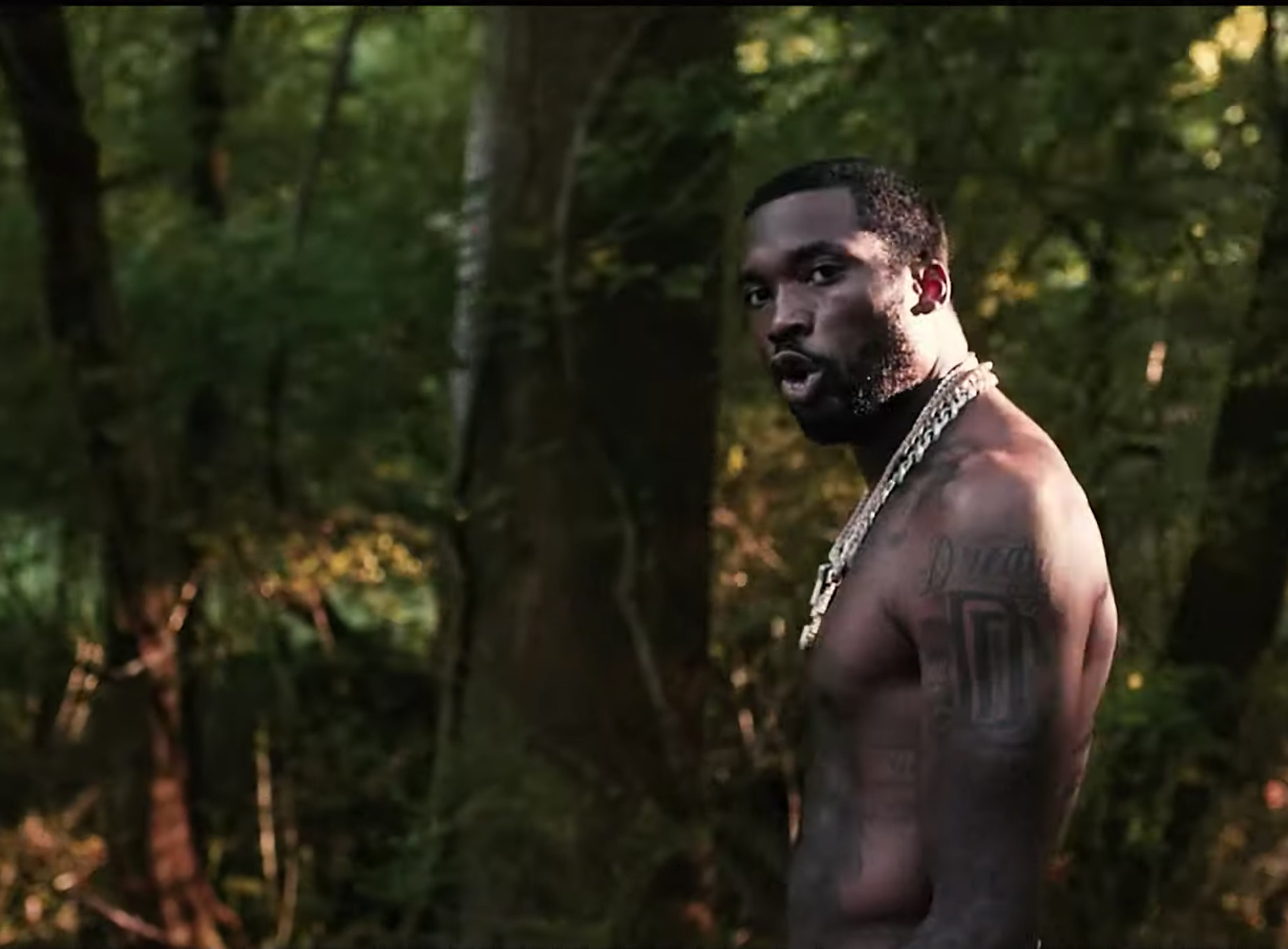 Meek Mill Stands Up With "Mandela Freestyle"