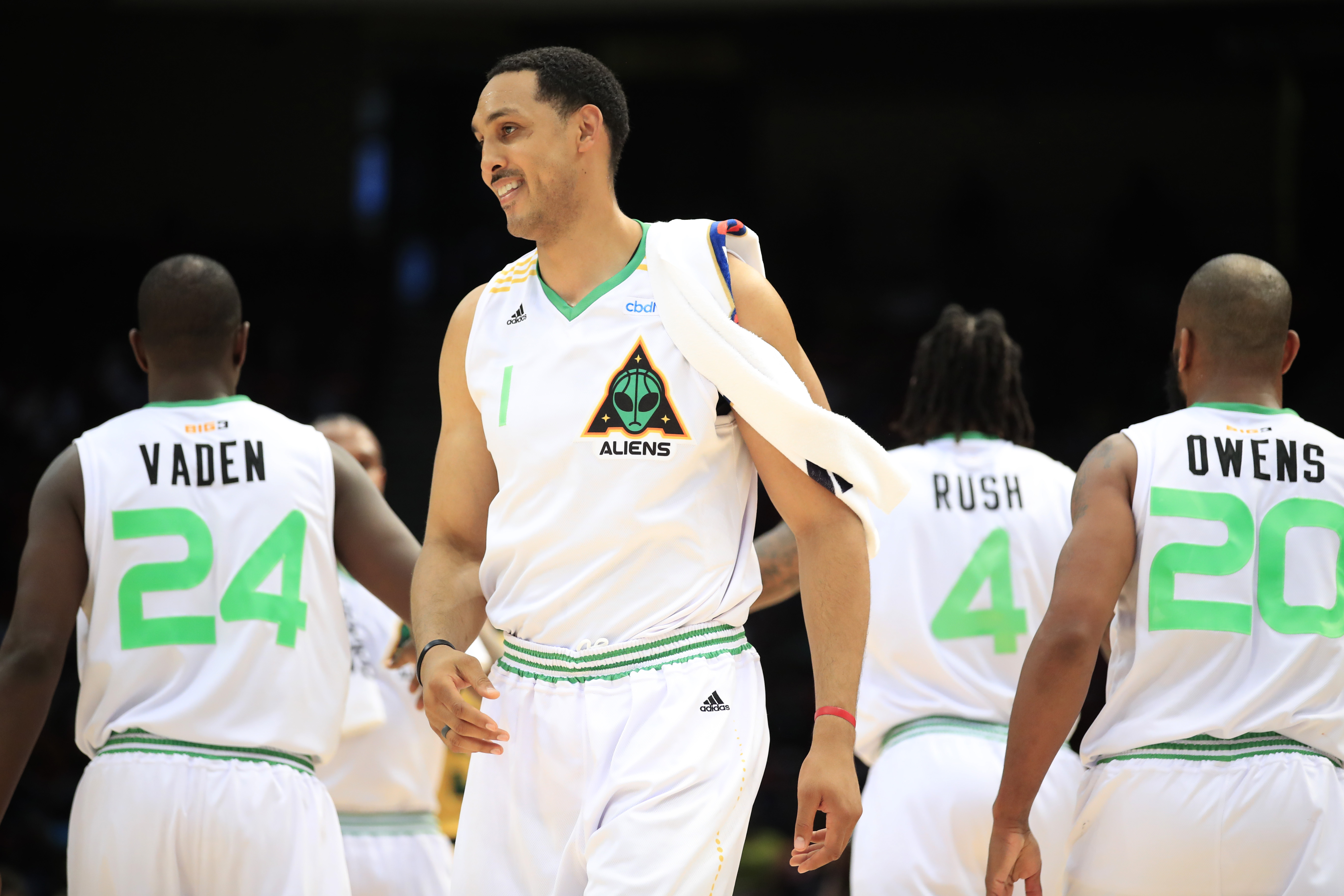 Ryan Hollins Calls Kawhi Leonard A "Fluke," Joe Budden & Freddie Gibbs ...