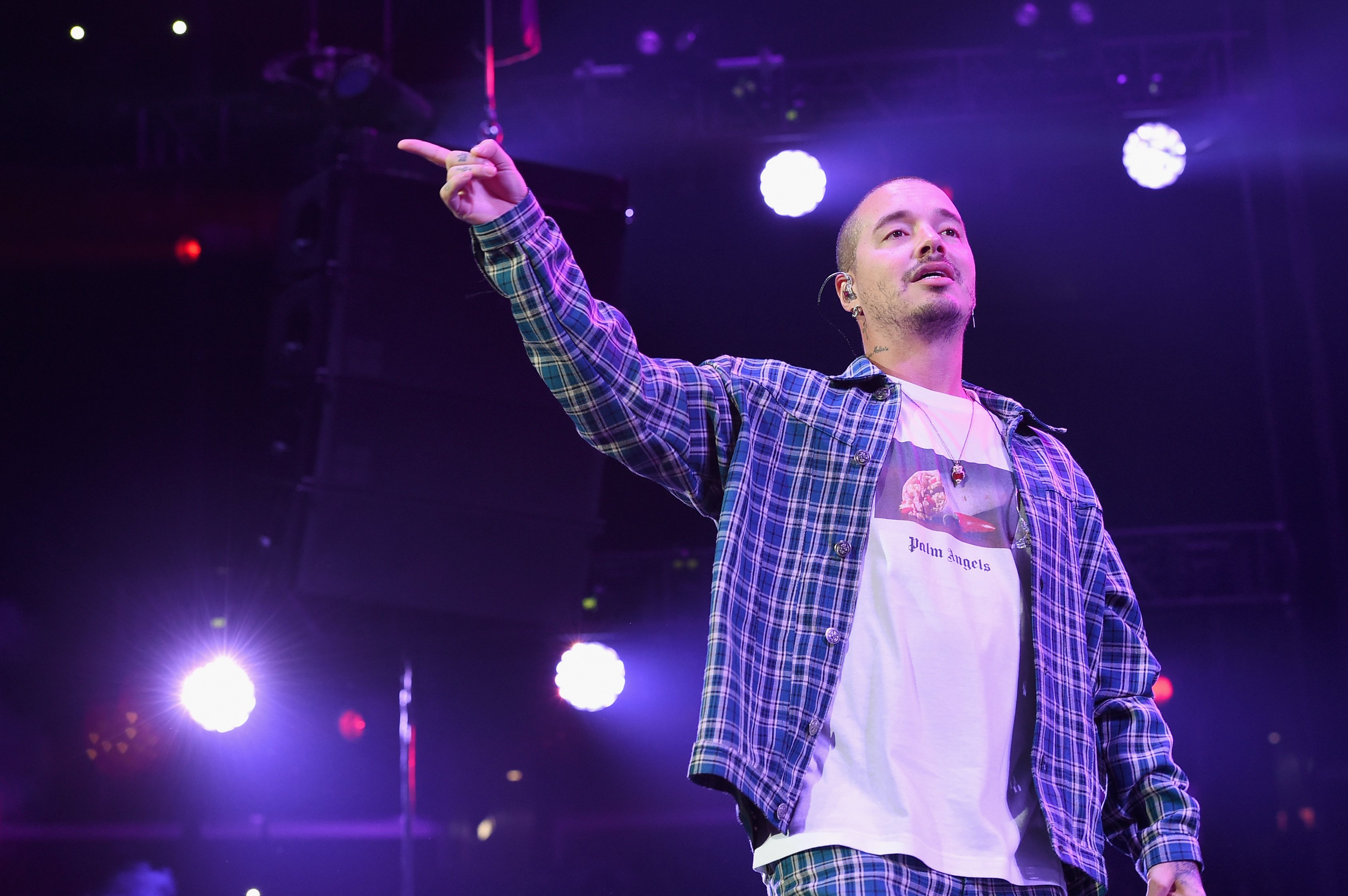 J. Balvin Replaces Drake As The Most Streamed Artist Worldwide On Spotify