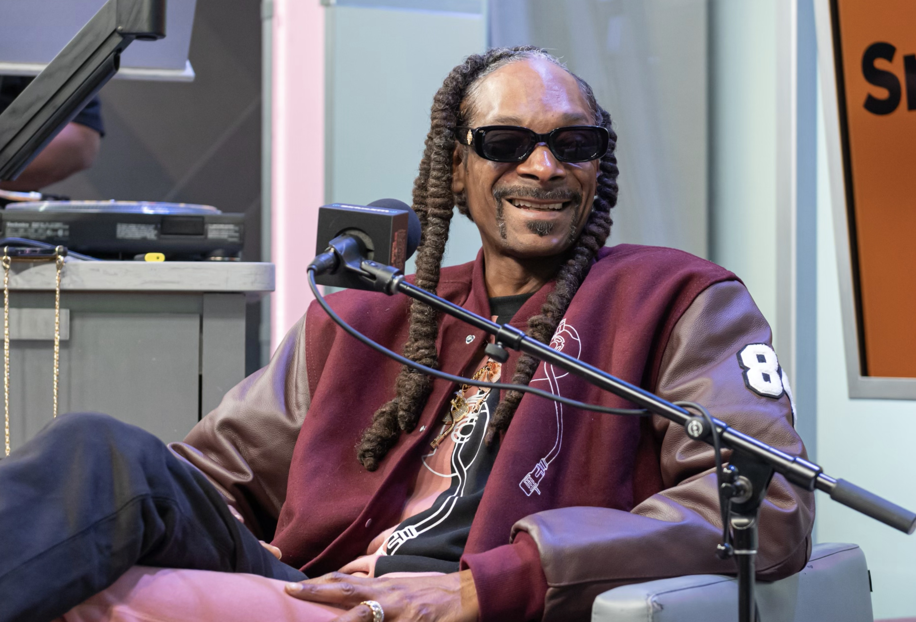 Snoop Dogg Unveils "Algorithm: The Movie" To Accompany His Recent Def ...