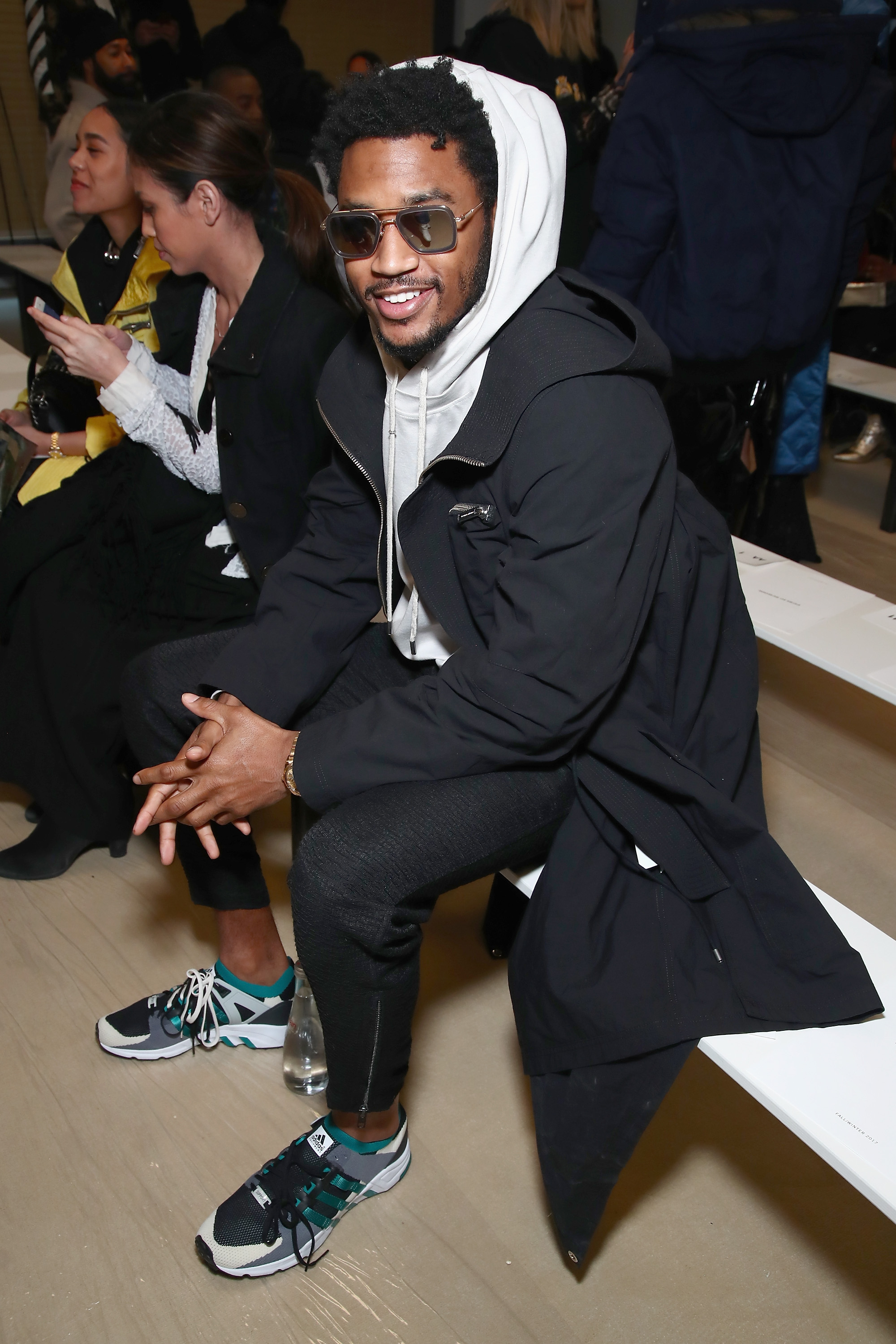 Trey Songz Gets Steamy Again With Live Performance Trey Songz Gets Steamy Again With Live Performance