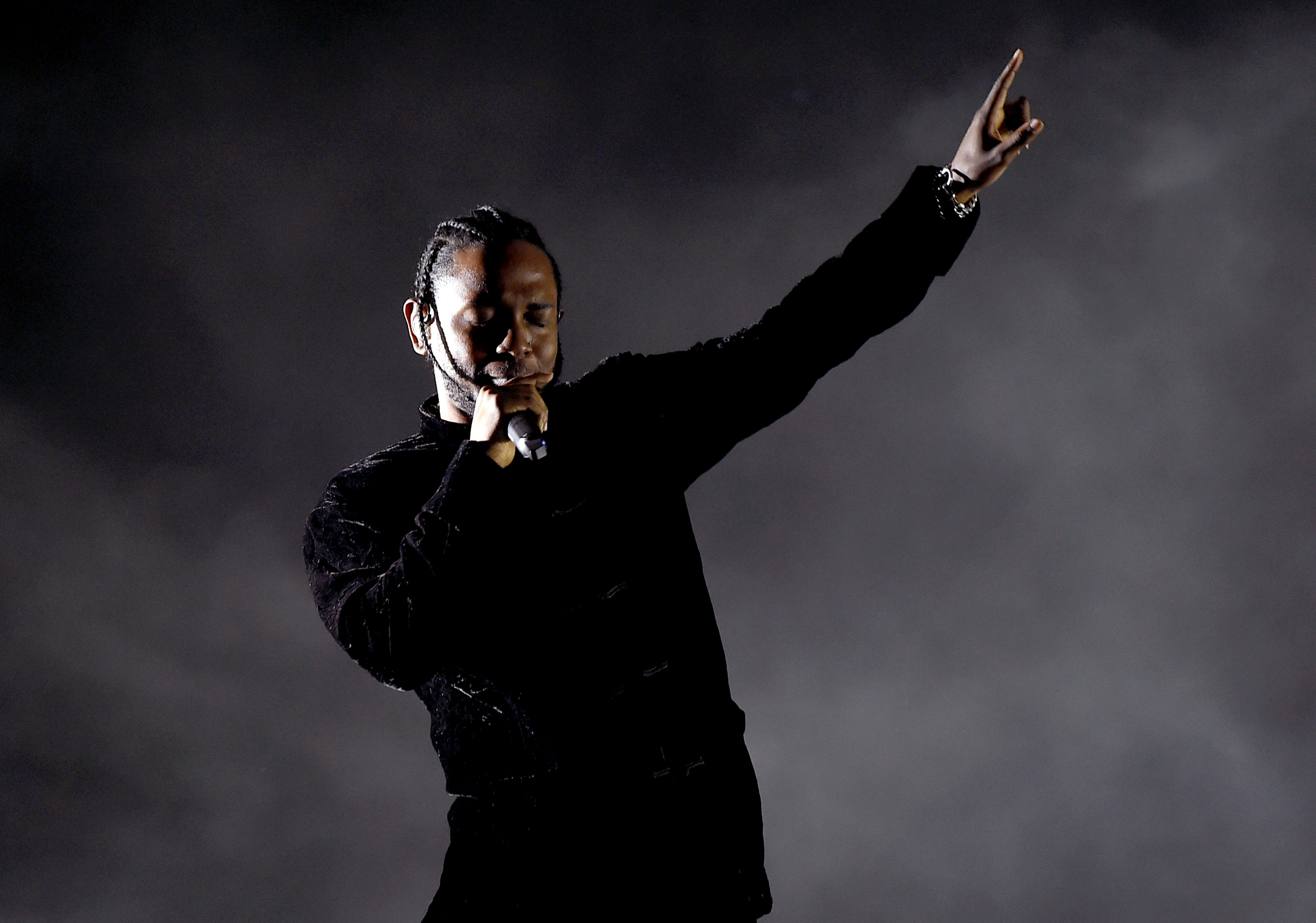 Kendrick Lamar & Rihanna's "Loyalty" Is The Next Single From DAMN.