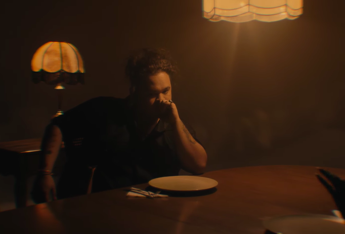 Zacari Debuts "Don't Trip" Visuals