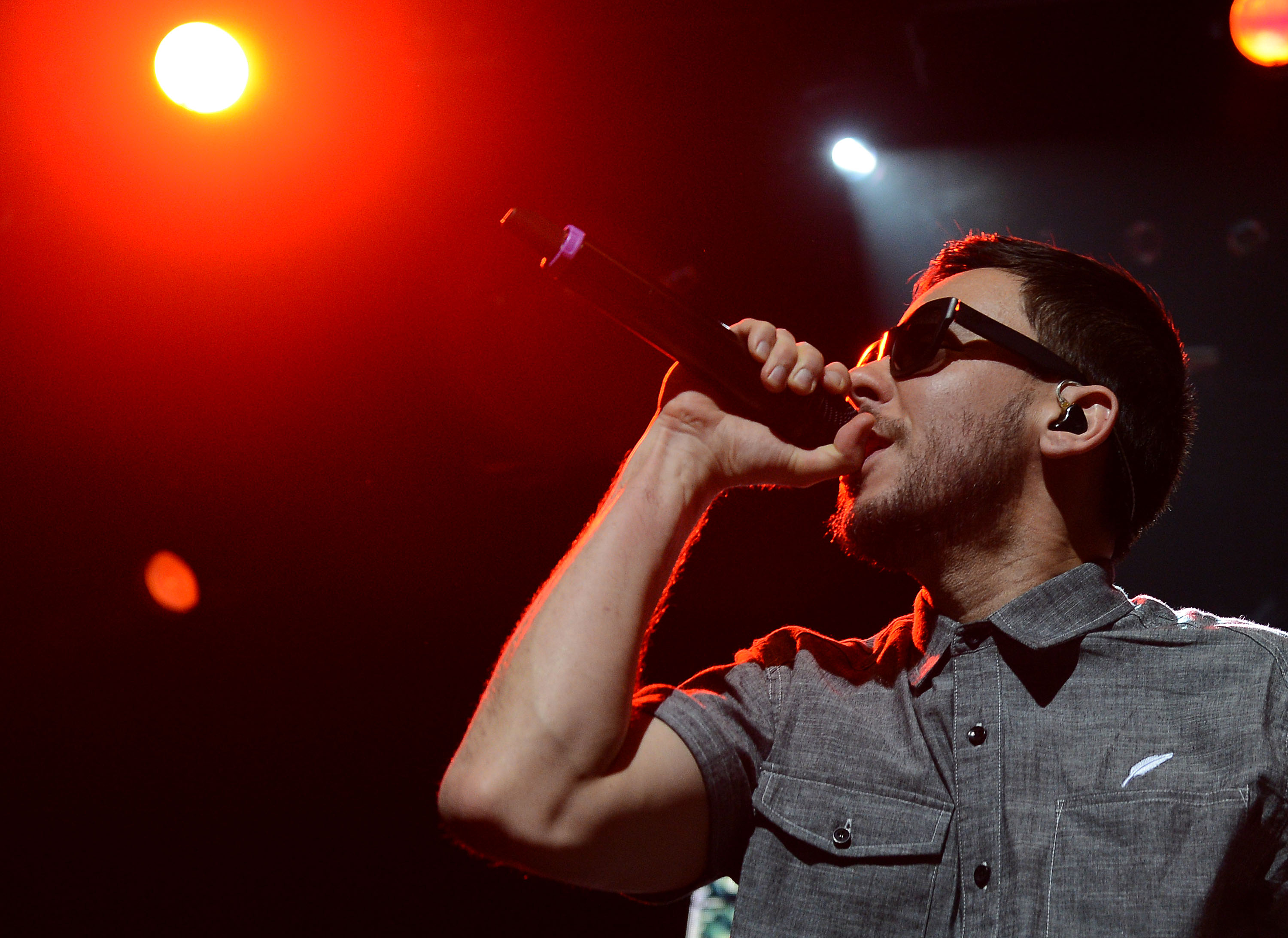 Mike Shinoda's "Post Traumatic" Album Features Machine Gun Kelly & More