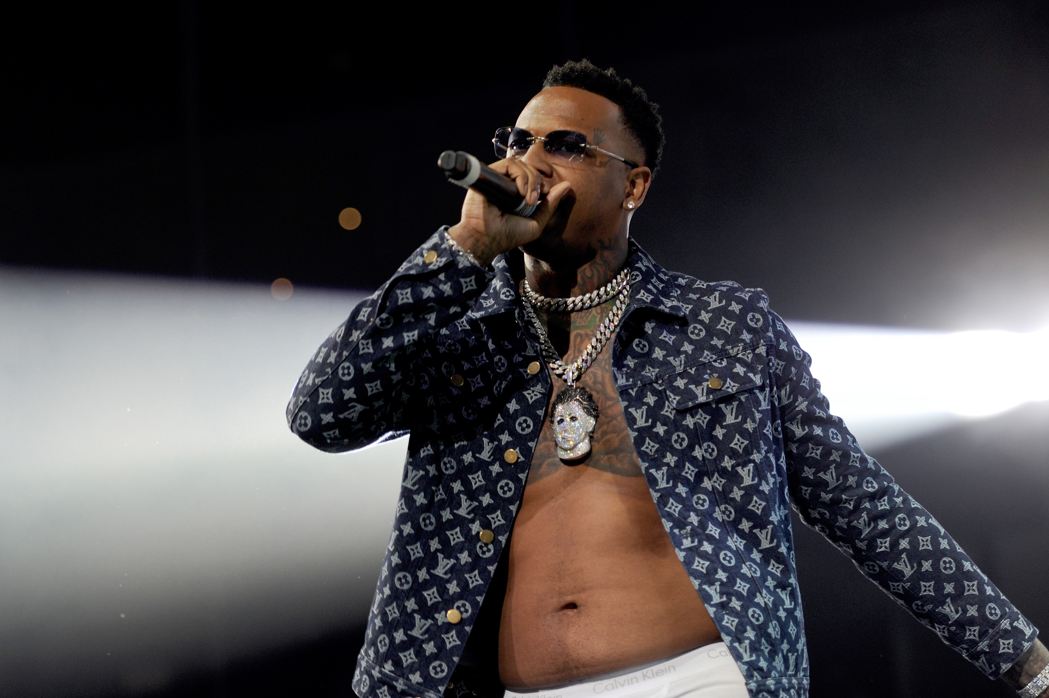 Moneybagg Yo Delivers Bars To An Impressed Funkmaster Flex