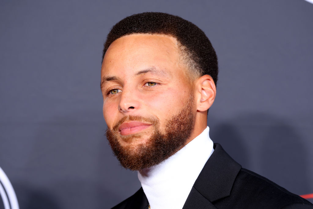 Steph Curry Gets His Own Graduation Ceremony At Davidson College